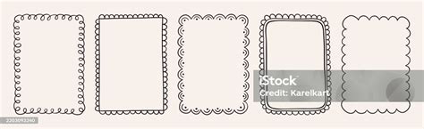 귀여운 손으로 그린 낙서 사각형 프레임 세트입니다 컬이 있는 단순한 물결 모양의 선 카드 초대장 및 창의적인 프로젝트를 디자인하는 데 적합합니다 0명에 대한 스톡 벡터 아트
