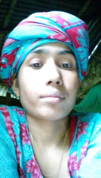 Bangladeshi Married Village Bhabi Nude Pics Updates 250pics Desi New