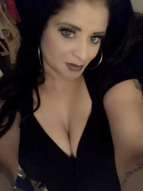 Single Woman 39 In Sacramento CA Bako Free Dating Make New Friends