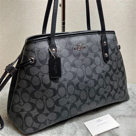 Coach トートバッグ シグネチャー F57842 Pvc レザー ブラック メルカリ