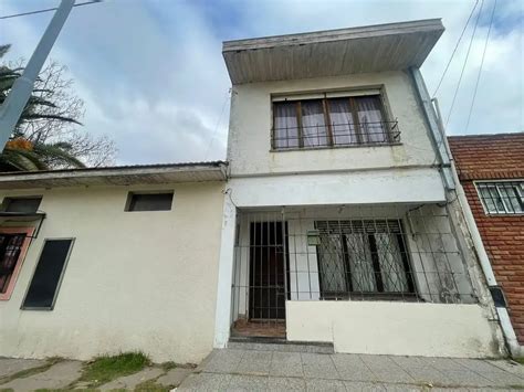 Casa Venta 4 Ambientes 21 Años 148m2 1 Cochera Monseñor Enrique Rau