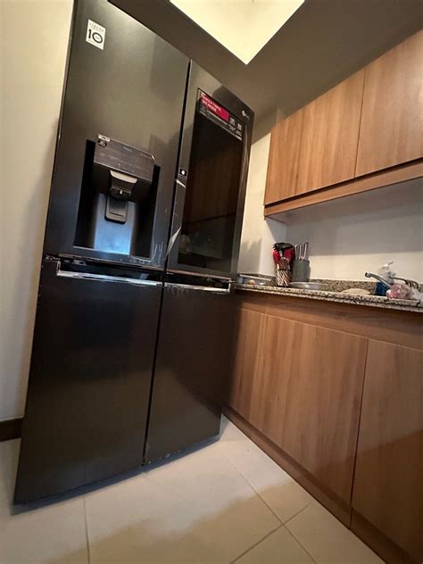 Lg Instaview Refrigerator Tv And Home Appliances Kitchen Appliances