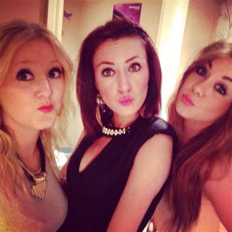 Leanne Knowless Instagram Twitter And Facebook On Idcrawl