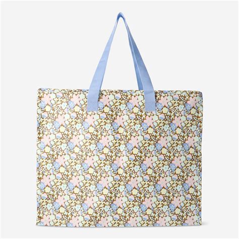Shopper Bag €4 Flying Tiger Copenhagen