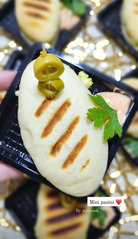 Pin By Danilo Lekić On Mini Bites Buffet Food Cheesecake Bites Recipe Mini Bites