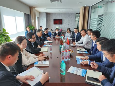 湖北省商务厅、武汉市商务局一行领导莅临阿联酋湖北商会暨同乡会 阿联酋湖北商会官方站 Powered By Magicbox Cms111