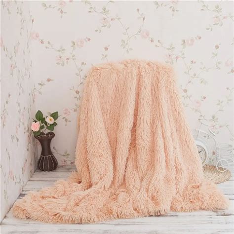 Super Soft Long Shaggy Fuzzy Fur Faux Fur Warm Elegant Cozy With Fluffy Sherpa Throw Blanket