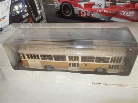 Троллейбус Skoda 9tr Gera Аукцион масштабных и сборных моделей