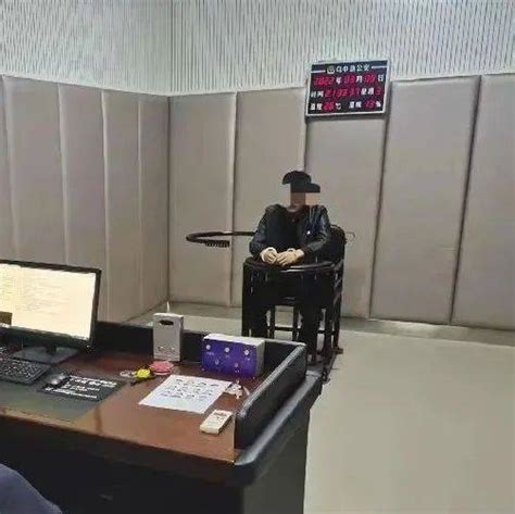 巴彦淖尔一人车内4900元现金被盗，小偷竟用这个方法乌拉特中旗办案车门