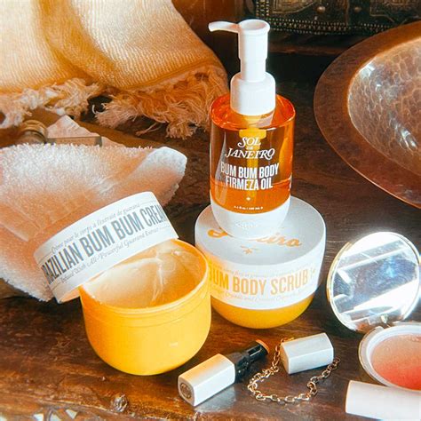 Bum Bum Body Firmeza Oil Firms And Depuffs Sol De Janeiro