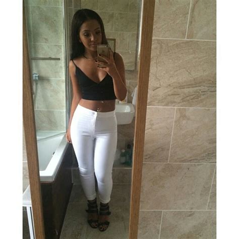Havva Rebkes Feet