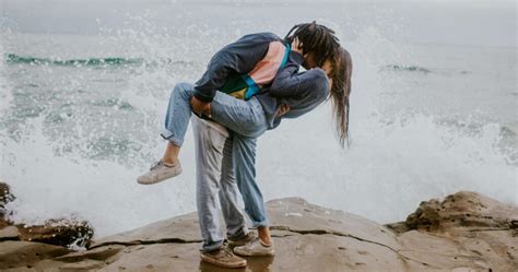 Σεξ Η συχνή σεξουαλική επαφή μπορεί να σώσει ζωές Pride Gr