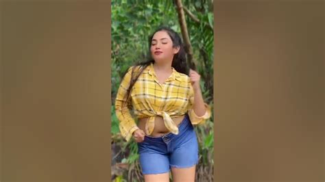 💋🥵🌹එයාගේ හැඩ Sexy Girl Dance Bra Hot Sexy Boob Ass Blue