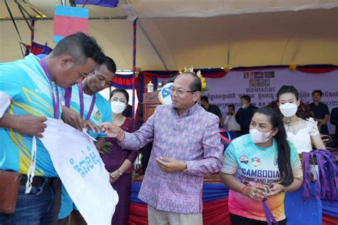 រដ្ឋបាលខេត្តកំពត នឹងរៀបចំព្រះរាជពិធីបុណ្យអុំទូក បណ្តែតប្រទីប អកអំបុក និងសំពះព្រះខែ