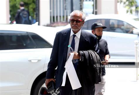 Shafee They Are Doing The Belly Dance They Show Just Enough Not The