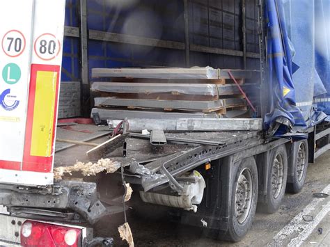 Schwerer LKW Unfall Auf Der BAB7 Feuerwehr Samtgemeinde Hanstedt