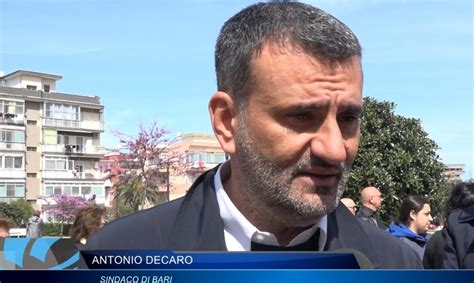 Comunali Bari Decaro Faremo Le Primarie Al Primo Turno