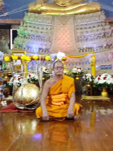 ศาลาประชาคมบางละมุง ในเมืองอำเภอบางละมุง