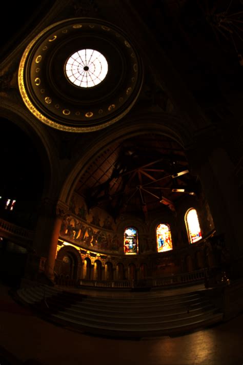 基于fast Bilateral Filtering 算法的 High Dynamic Rangehdr 图像显示技术。代码fast Bilateral Filtering For