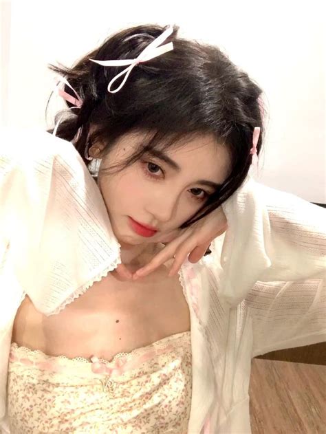 Pin On 鞠婧祎♡