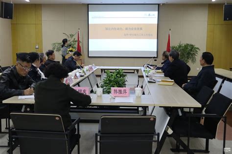 市关工委领导实地调研越界·梦幻城企业关工委工作 秦淮区