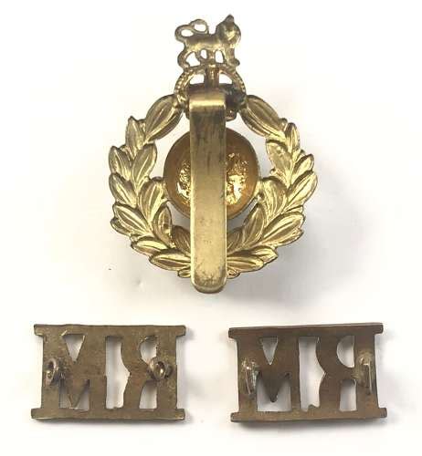 Royal Marines Cap Badge And Shoulder Titles