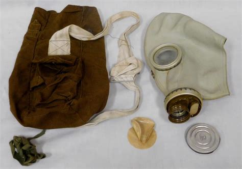 Lot Vintage USSR Soviet Military Gas Mask GP W Carry Bag Y