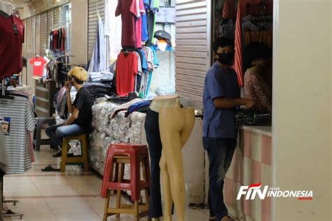 Anies Baswedan Ajak Masyarakat Belanja Kebutuhan Idulfitri Selain Di Pasar Tanah Abang FAJAR