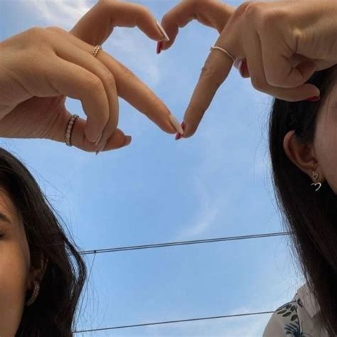 صور صديقات Sky Photography Best Friend Pictures Tumblr Best Friends