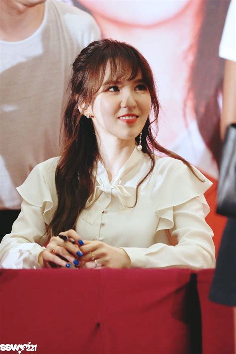Wendy Red Velvet Wendy Red Velvet Red Velvet Celebrities