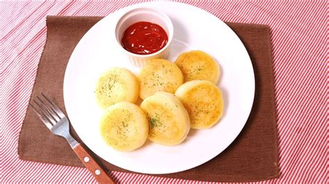 チーズがとろーり モチモチいももち Potato Mochi In Cheese Kurashiru クラシル Youtube