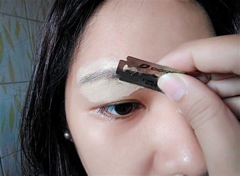 What Happens If You Shave Your Eyebrows With Razor