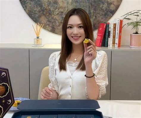 月餅點食先啱？馮盈盈教你食極唔肥4法則：最好與xx一齊食？
