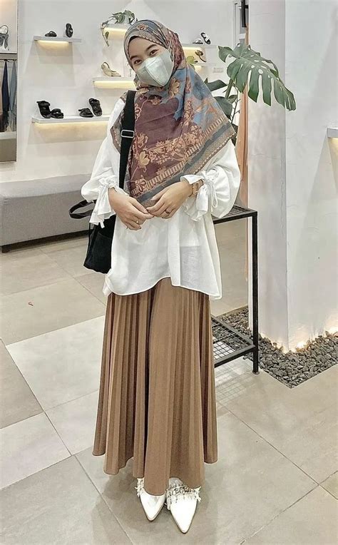 Pin By Arifin On Hijab Anggun Muslimah Fashion Casual Muslimah