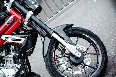 Essai Rieju RS3 NKD