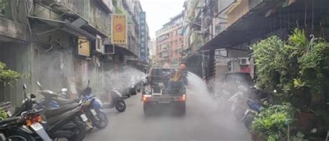 板橋樂生活 X 有你有我 樂在地要聞 光華里 里長周秀美 對於 環境衛生 和 資源回收 非常重視，一直有在參加 環境清潔比賽🌈，周秀美里長 認為，🏡環境衛生是大家最切身的，要讓