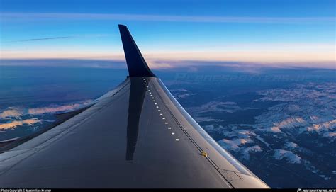 N57863 United Airlines Boeing 757 33N WL Photo By M Kramer ID