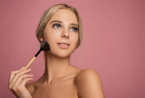 En Wajib Tahu Urutan Memakai Make Up Yang Benar Id Wajib Tahu
