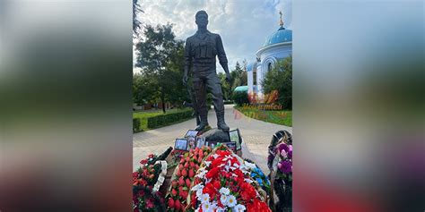 Стихийный мемориал в память о Пригожине и его погибшей команде появился в Воронеже