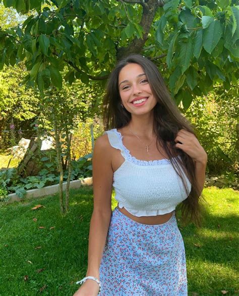 Julia Knezevic On Instagram Gratitude Brings You More Deeply Into The