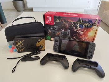 Comprar Nintendo Switch Edición Limitada Monster Hunter Rise GB Funda de regalo
