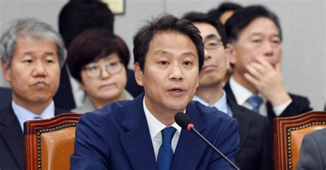 임종석 비서실장 文대통령 모시면서 진심의 중요성 배운다