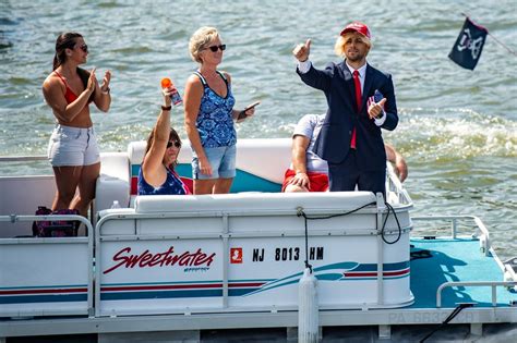 Hundreds Of Trump Supporters Flood Nj Lake For Huge Boat Parade