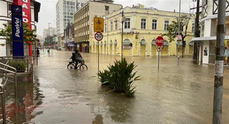 Com Mais De 100 Mm De Chuva Em 48 Horas Joinville Tem Alerta Para