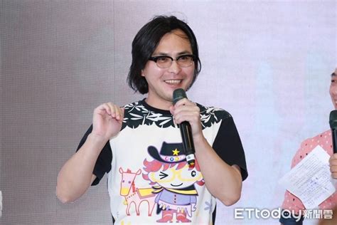 范植偉復出「6個月只賺3600元」！ 慘被解約改當上班族現況曝 Ettoday星光雲 Ettoday新聞雲