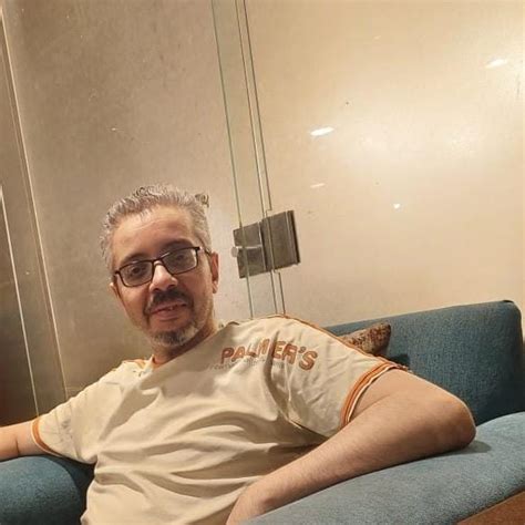 Extra News 🔴 عاجل هبوط حاد للأسهم الأمريكية مع بداية Facebook