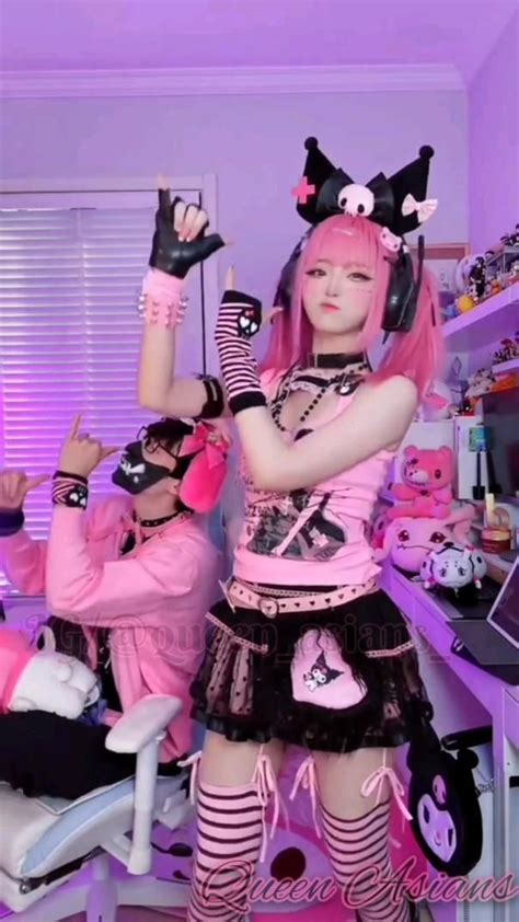 Alternative Style Kawaii Aesthetic Cosplay Girl Xiaorou Seeu With Yowu