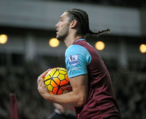 West Ham Striker Andy Carrolls New Haircut Daily Star