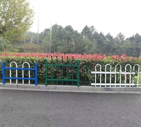 Pvc草坪护栏户外花池围栏庭院栅栏小篱笆绿化带花园栏杆