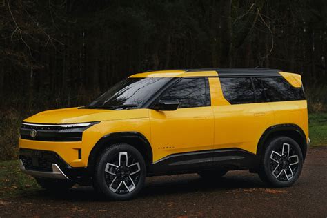 Tata Sierra To Get 3 Screen Setup Following In Mahindra Xev 9es Footsteps